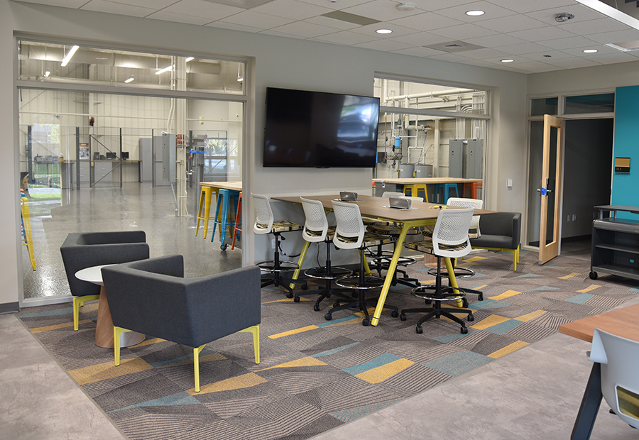 PNW Design Studio - College of Engineering and Sciences - School of ...